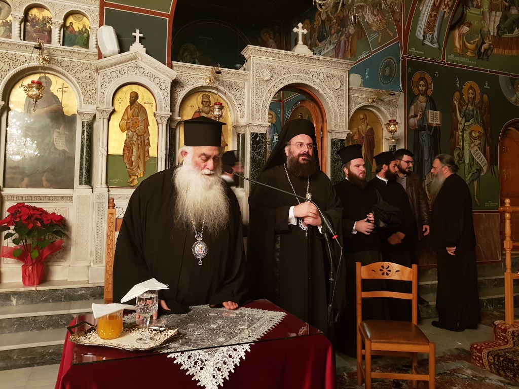 Άγιοι και Εκκλησία: Η Σύναξη νέων της Τρίτης στον Ιερό Μητροπολιτικό ...